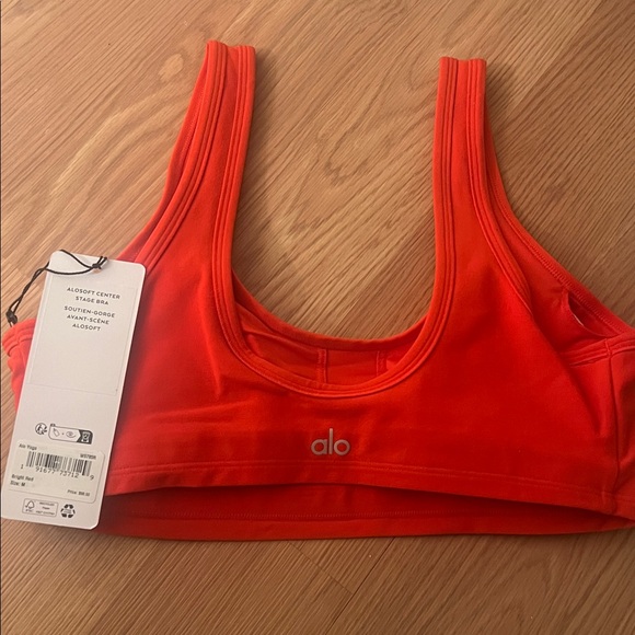 ALO Yoga | Tops | Viralnwt Alo Alosoft Center Stage Bra | Poshmark